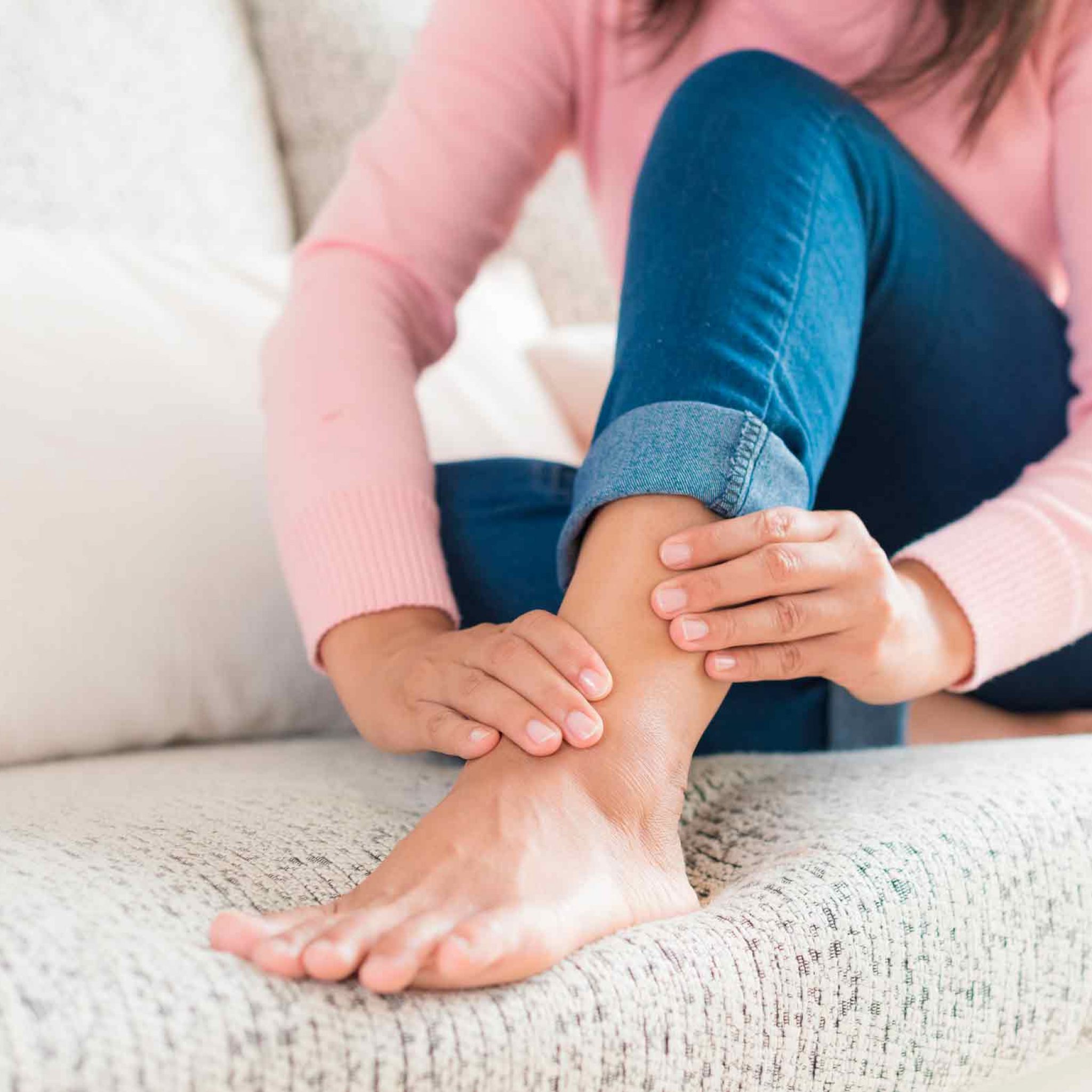 Tornozelo inchado: o que pode ser? | Pés Sem Dor